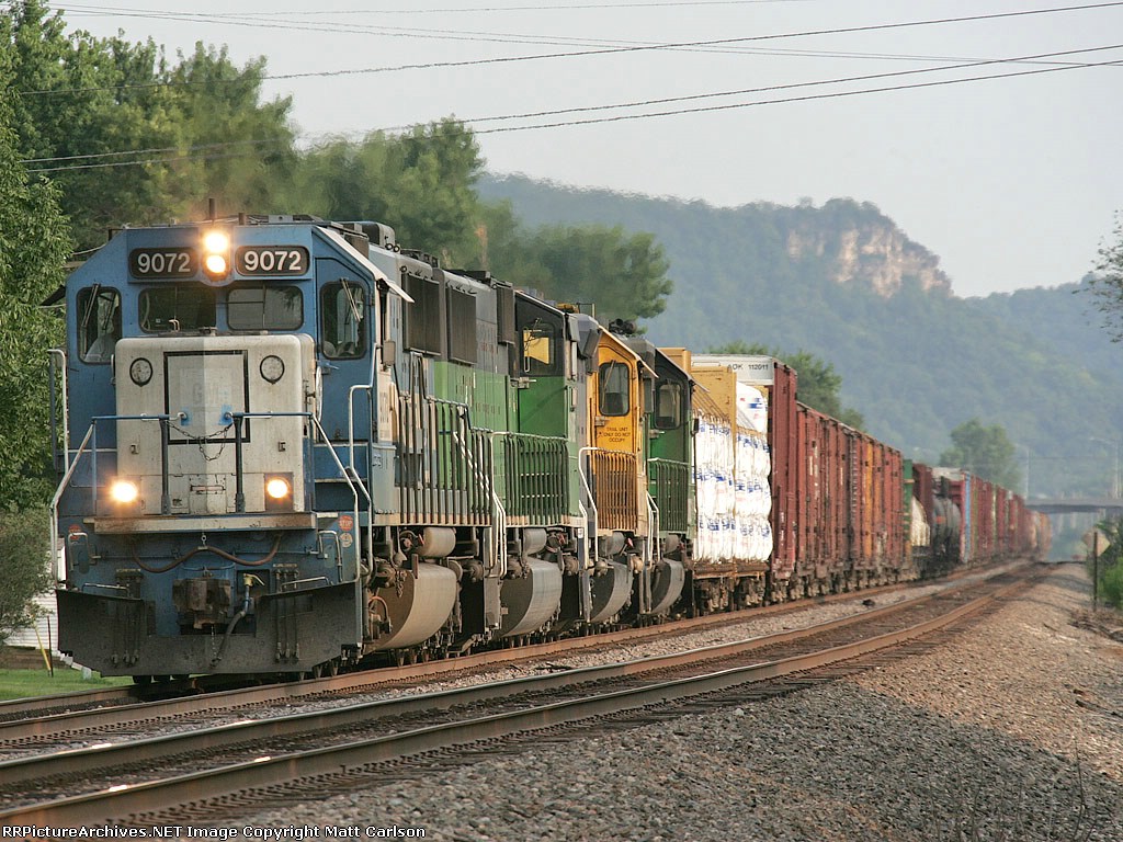EMD 9072